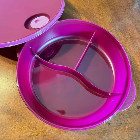 Tupperware | Kitchen | Tupperware Crystalwave Microwave Dish Large ...